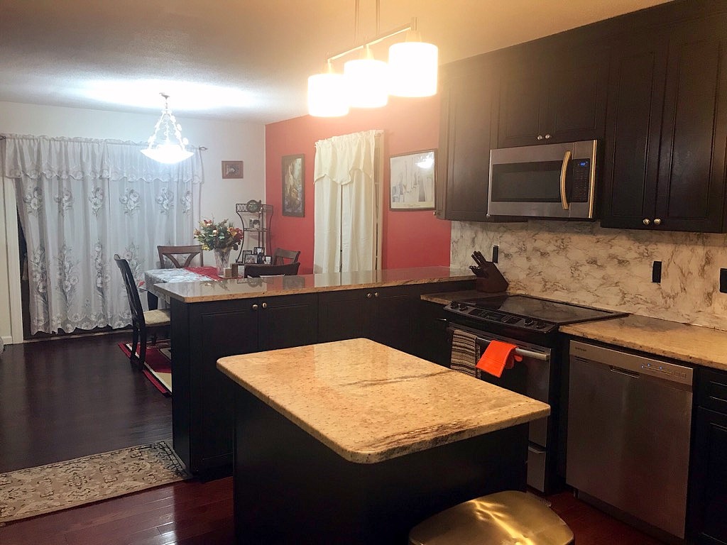 20 FOXGLOVE LN , SOUTH WINDSOR, CT, 06074 | RealtyStore.com